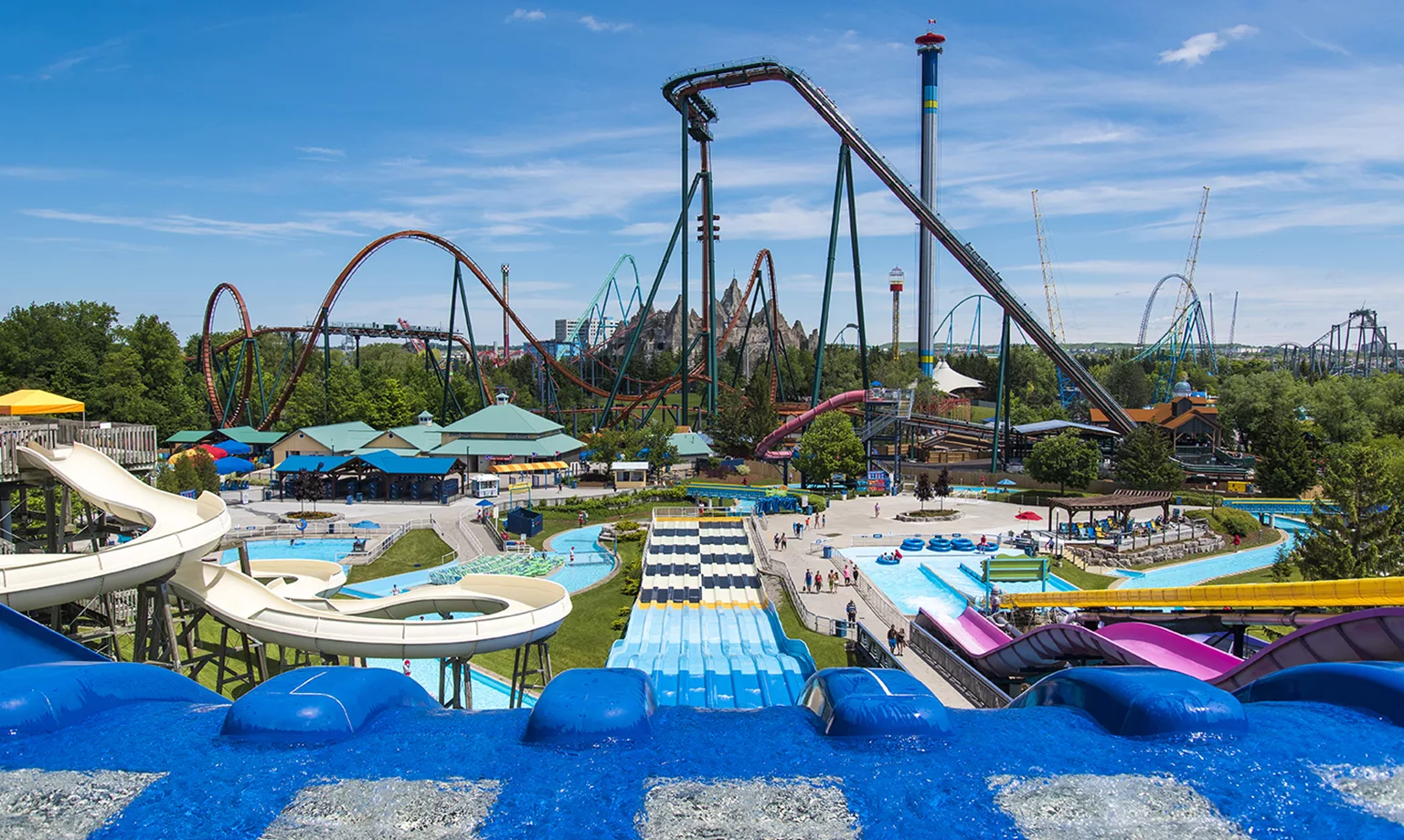 Canada S Wonderland Amusement All Year Round Outlook Travel Magazine