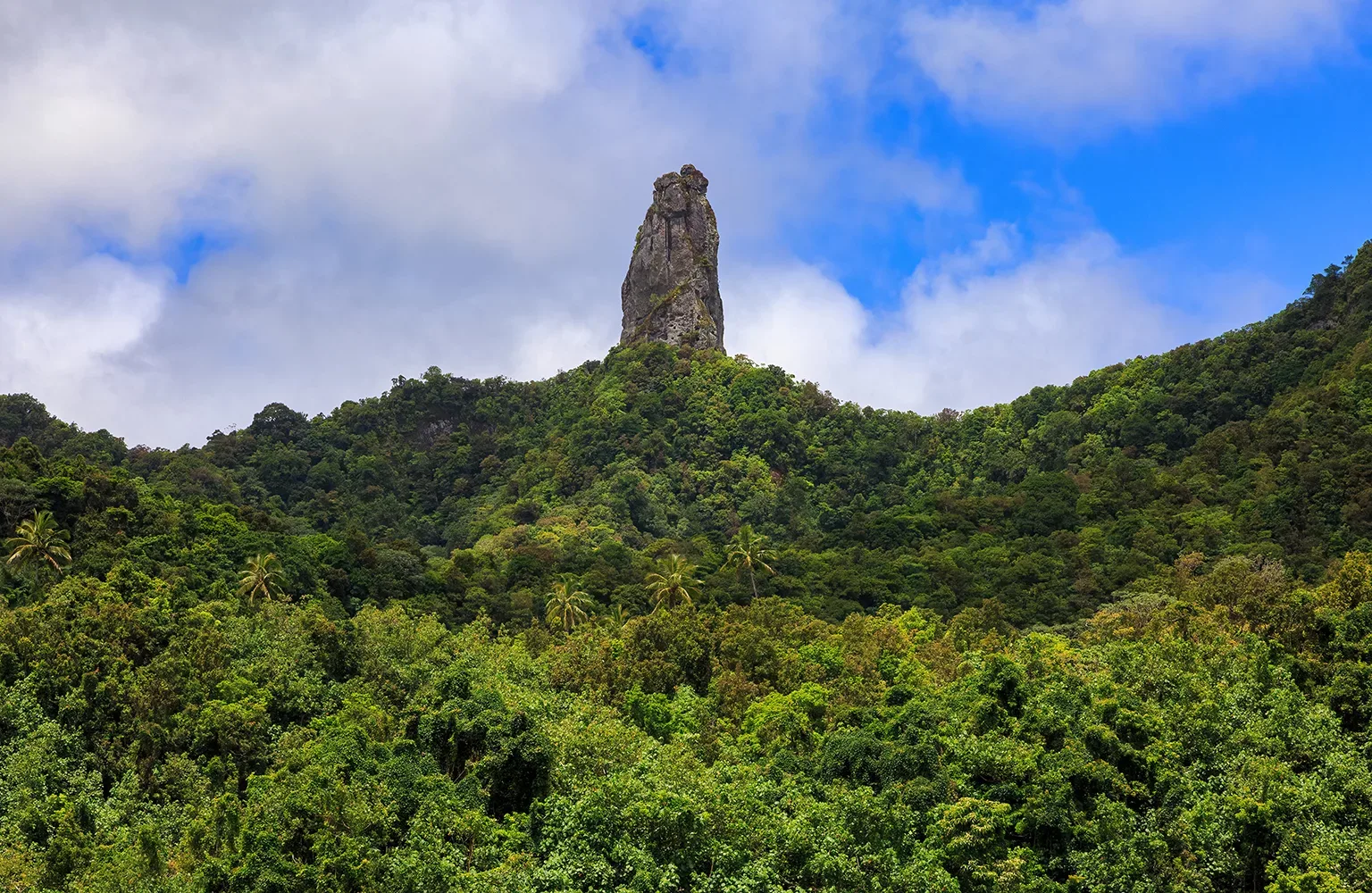 The Cook Islands : Landmark Attractions | Outlook Travel Magazine