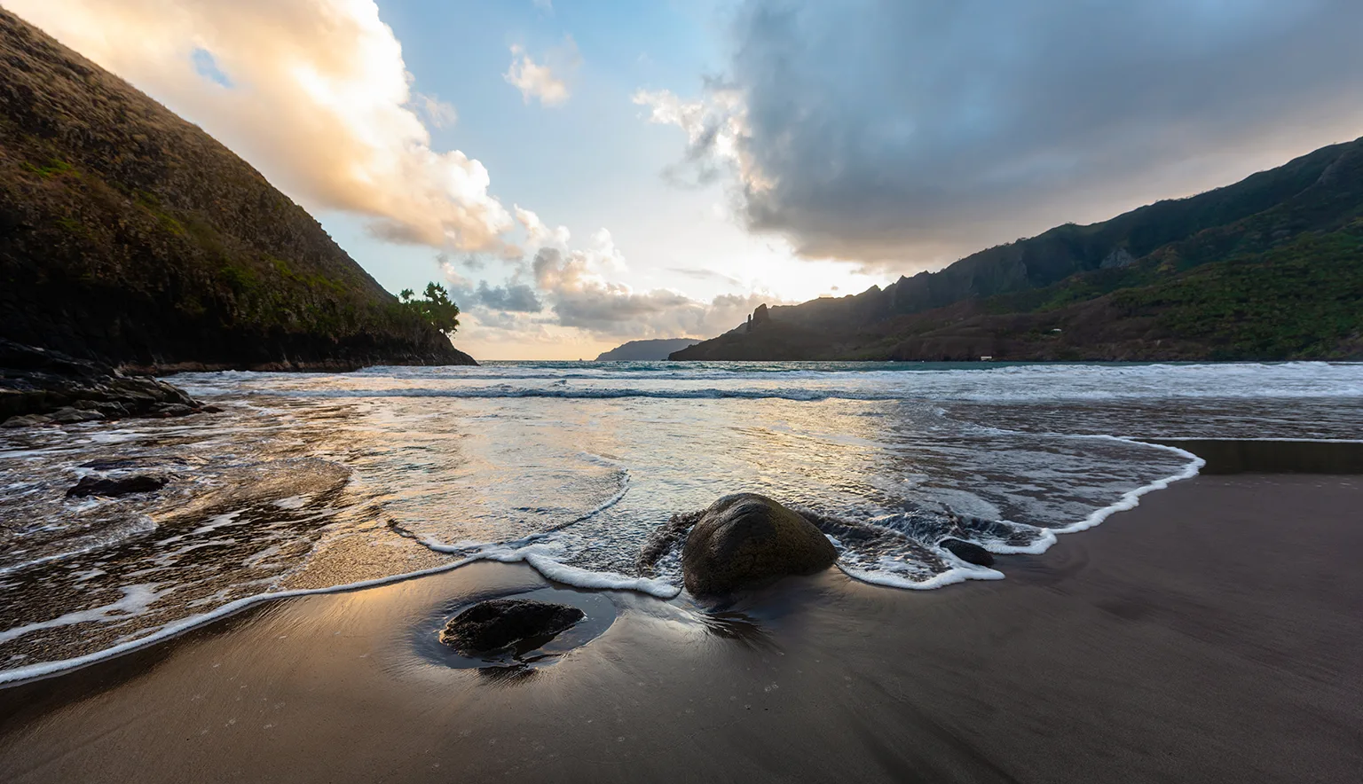 French Polynesia : Landmark Attractions | Outlook Travel Magazine