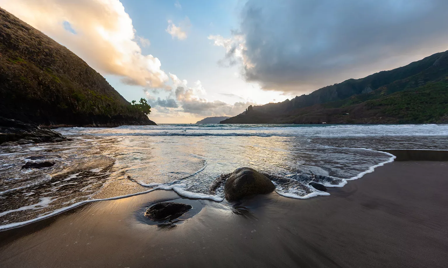 French Polynesia : Landmark Attractions | Outlook Travel Magazine