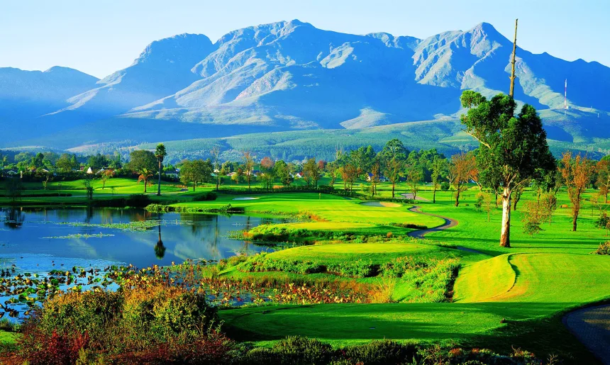 Landmark Attractions | Outlook Travel Magazine